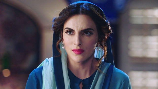 Watch Mariam Khan Reporting Live Tv Serial Episode 67 Aayat Reveals