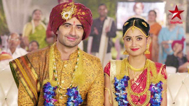 Watch Dahleez TV Serial Episode 26 - SwaAdarsh Get Hitched! Full ...